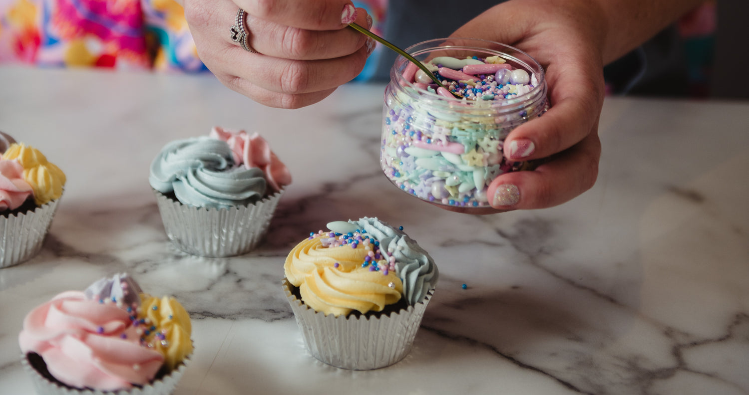 Types of Cake Sprinkles | Using Sprinkles for Cookies, Cupcakes & Cakes ...